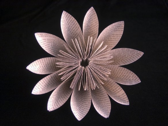 Paper Manipulation – Jo Howe-Artist